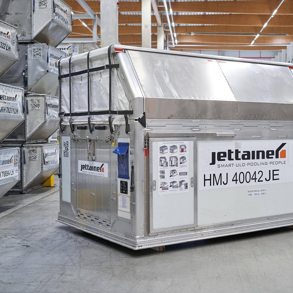 Jettainer: lease&fly